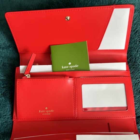 kate spade | Bags | Brand New Red Kate Spade Wallet | Poshmark
